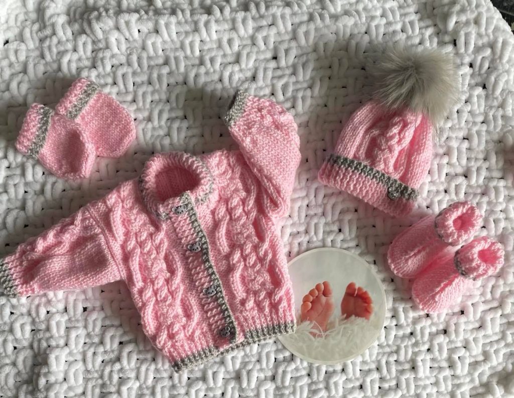 Carrigaline ⋆ Designed by Donna