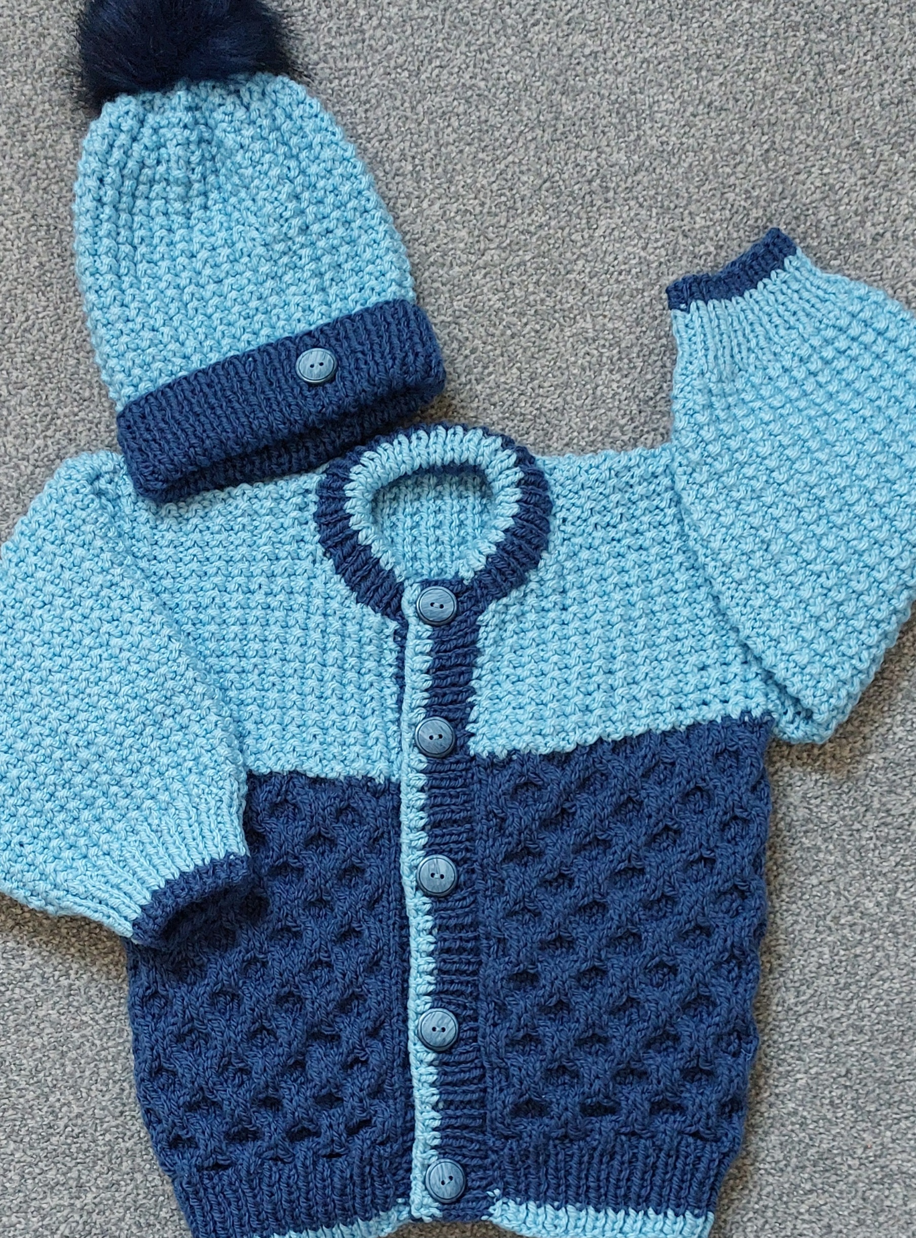 William ⋆ Designed by Donna